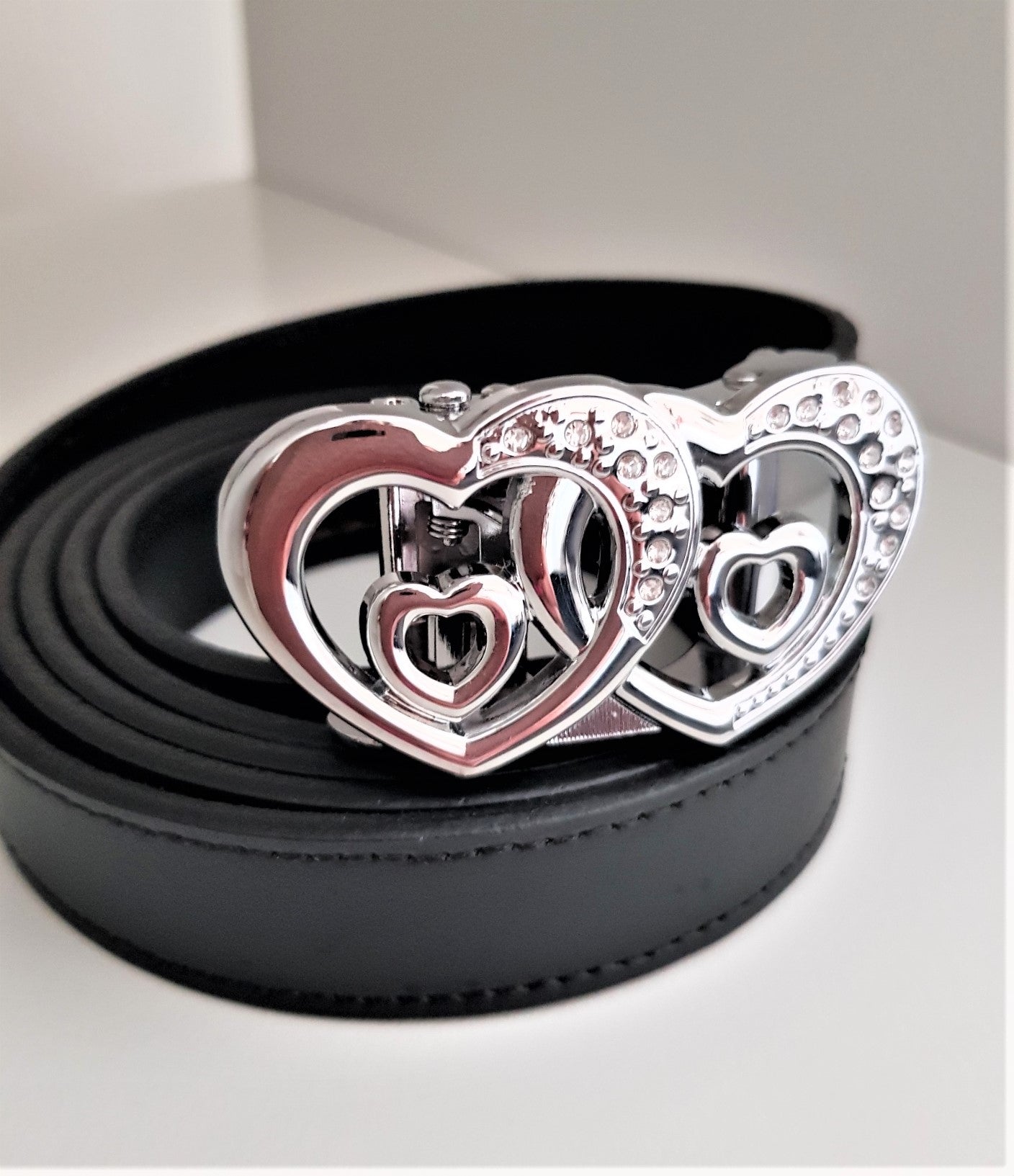 Women's Full Grain Leather Belt in Slim Black | Jackoz | Jack Belt®